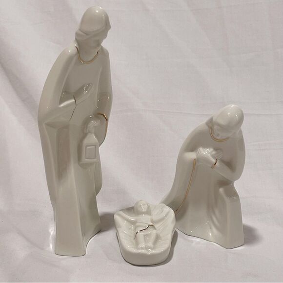 Mikasa | Holiday | Mikasa Holy Family Nativity Scene Cream ...